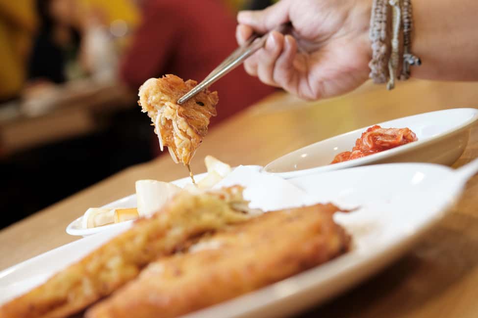 Seoul: Guided Food & Market Tour with 8+ Tastings | GetYourGuide