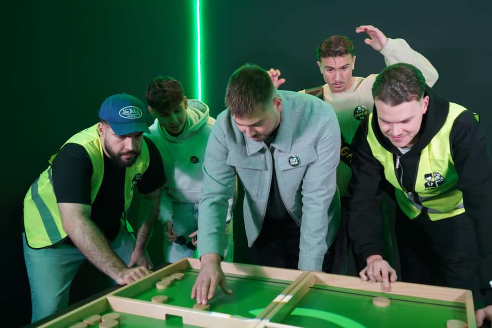 Ulm: Duellbox Ticket - your own game show, just like on TV | GetYourGuide