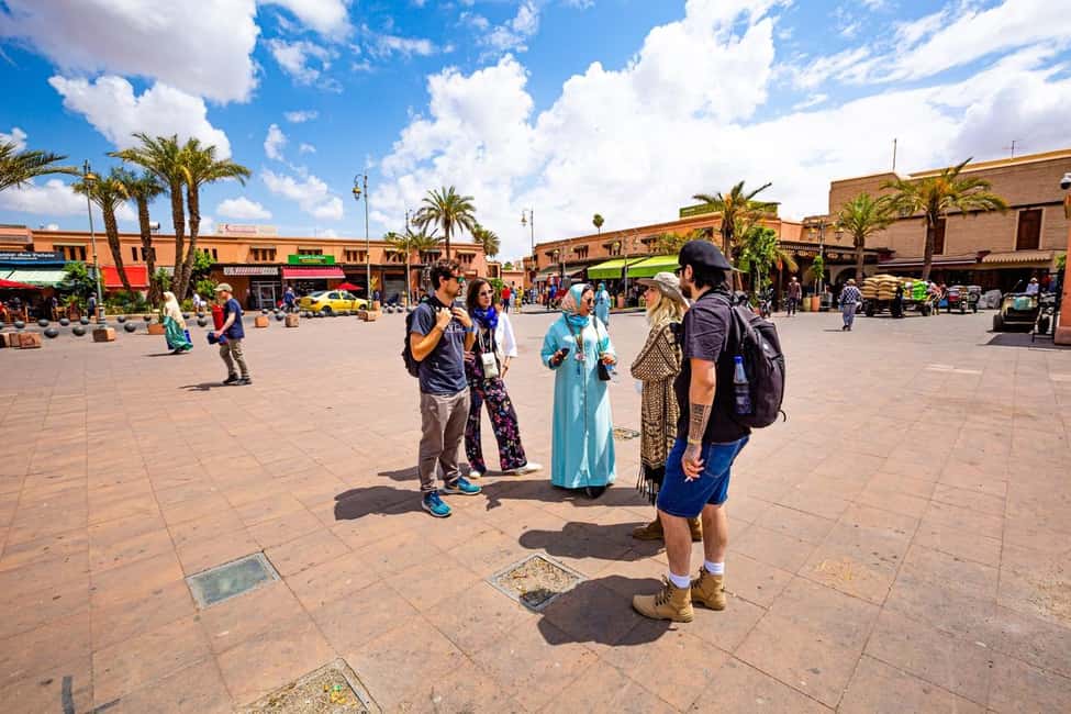 Marrakech: Qasr Al-Bahia ,Saadian Tombs & Medina Guided Tour | GetYourGuide