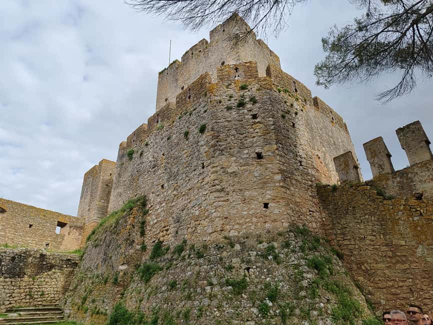 Guided Tour Tomar: Castle of the Knights Templar + Convent of Christ ...