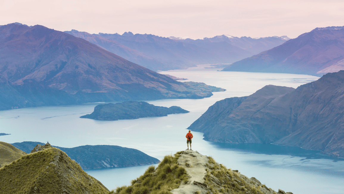 Queenstown: Private Day Trip to Wanaka, Arrowtown & More | GetYourGuide