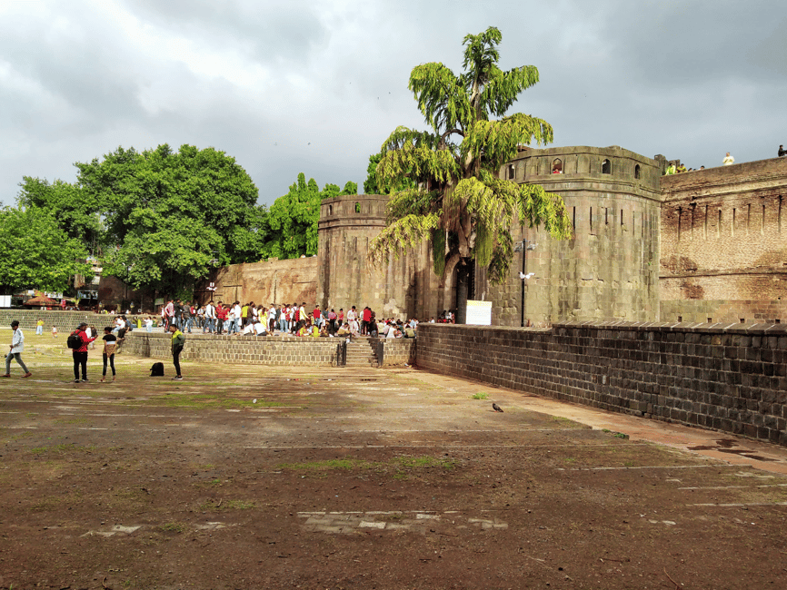 Pune: Old City & Camp Cultural Walking Tour with Local Snack | GetYourGuide