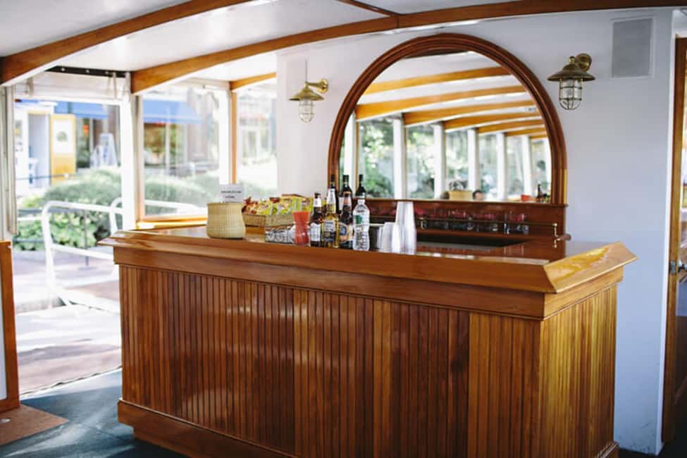 Boston: Charles River Fall Foliage Sightseeing Cruise | GetYourGuide