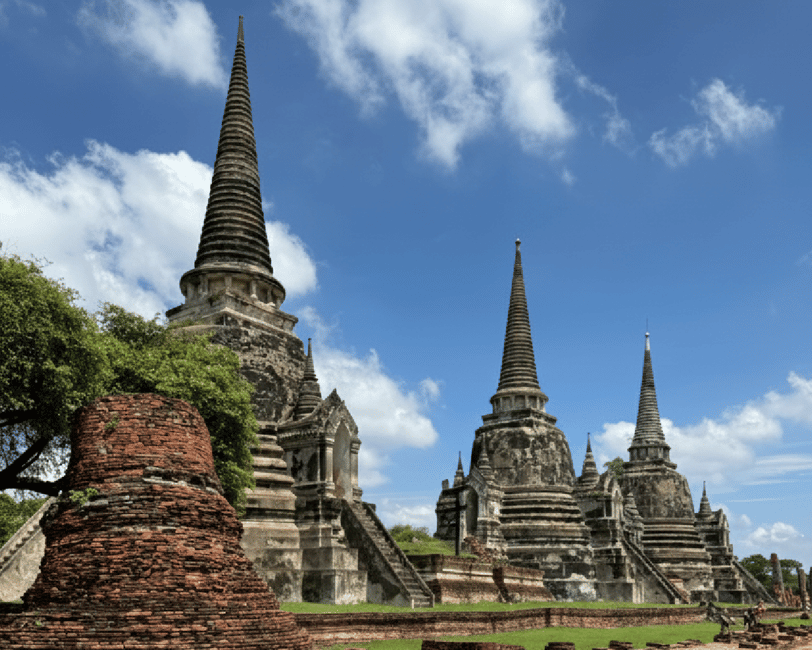 Bangkok: templos de Ayutthaya, mercado flotante y museo | GetYourGuide