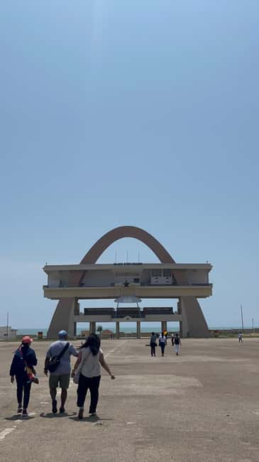 Acra: passeio pela cidade e atividade de impacto social | GetYourGuide