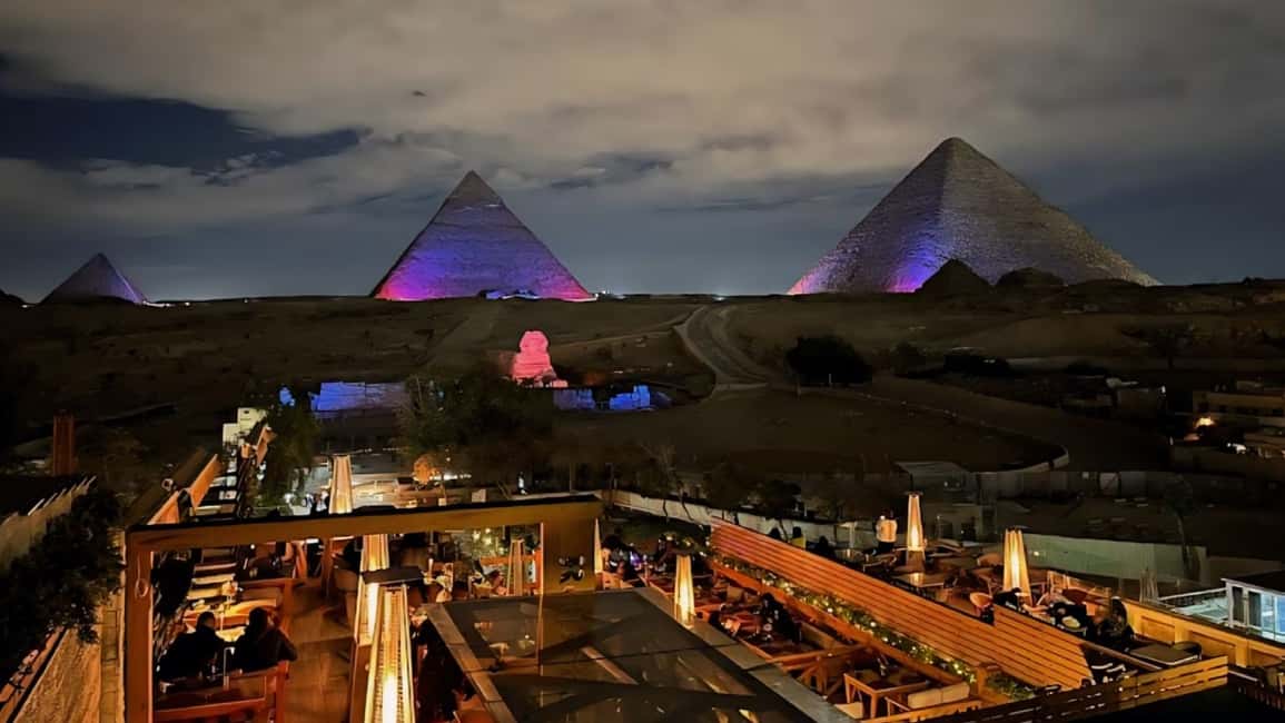 Cairo: Dinner at The Great Pyramid Inn with Hotel Transfers | GetYourGuide