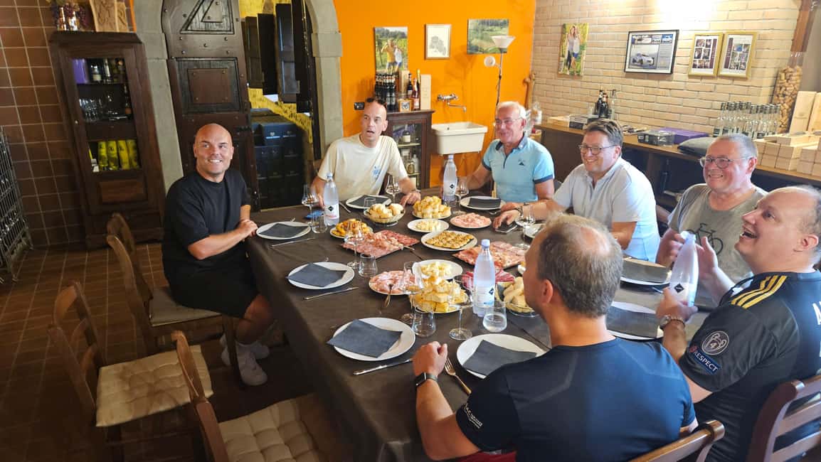 Moscato di Scanzo: E-bike tour with wine tasting | GetYourGuide