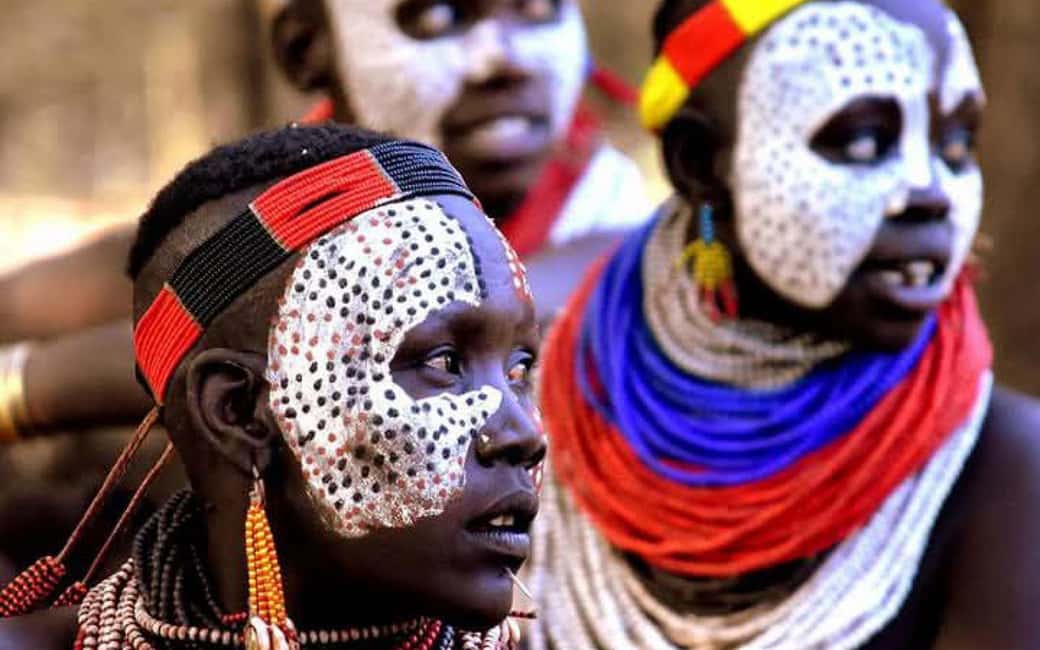 Valle del Omo: tour cultural de 4 días a tribus y pueblos remotos ...