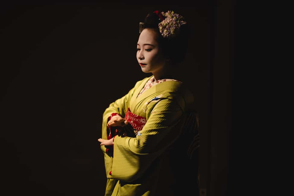 Private geisha show with Maiko, an geisha apprentice | GetYourGuide