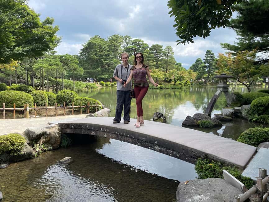 Colors of Kanazawa: City Tour with Kenrokuen and Kaga Yuzen | GetYourGuide