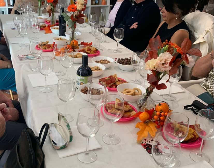 Bari: Authentic Puglia Wine & Olive Oil Tasting and Snack | GetYourGuide