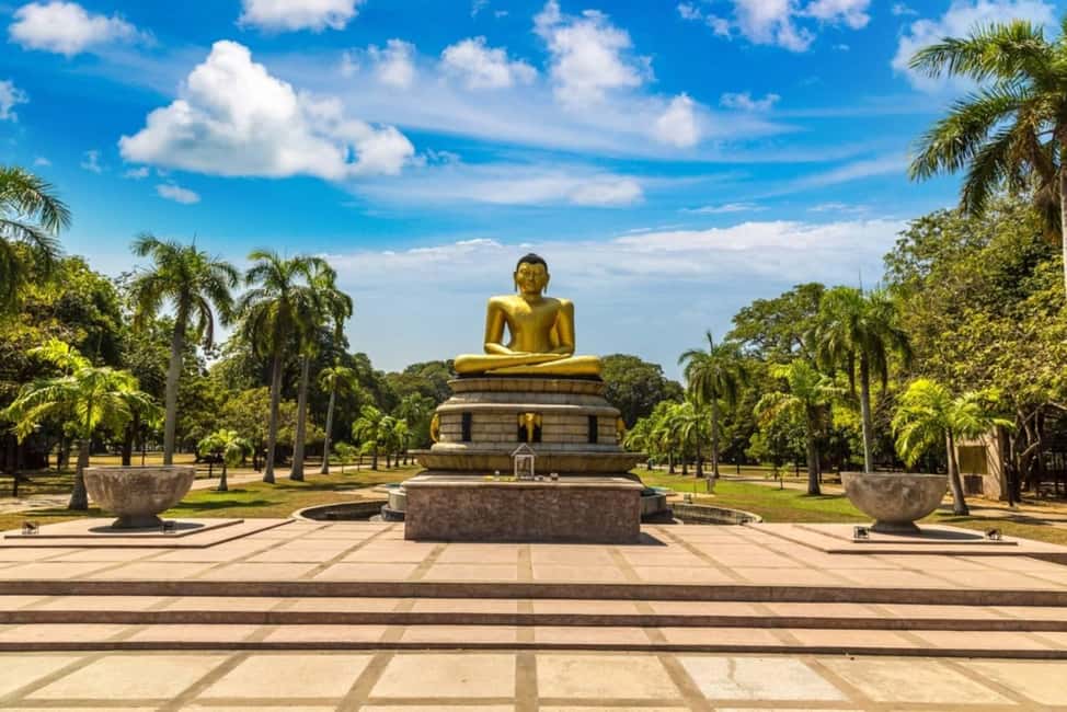 Walk and Explore Colombo City: Guided Walk with Food Tasting | GetYourGuide