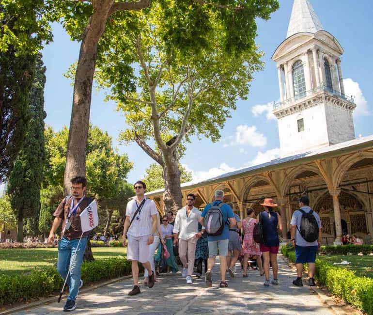 Flexible Combo: Hagia Sophia, Topkapi, Basilica, Blue Mosque | GetYourGuide