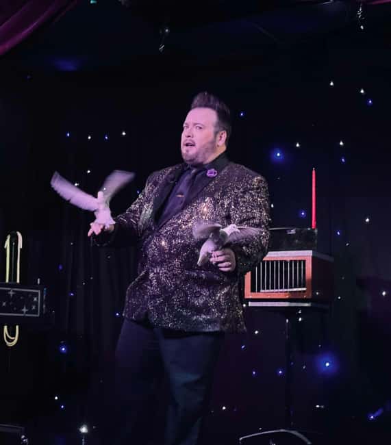 Pigeon Forge: Steven Best's Unbelievable Magic Show | GetYourGuide