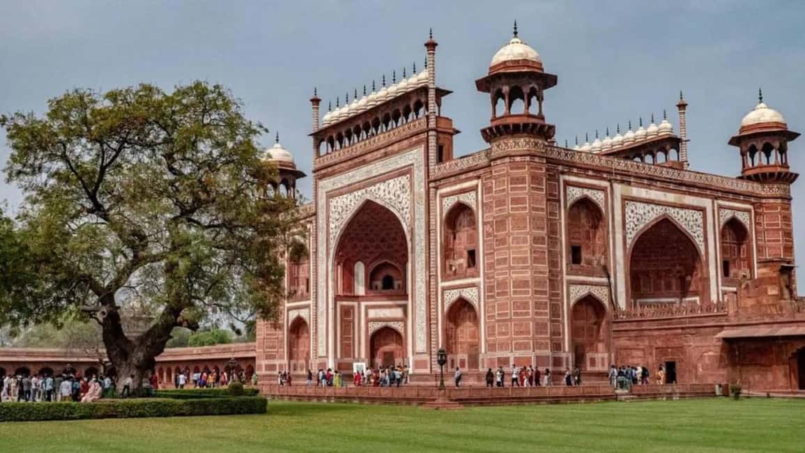 Agra: Private Taj Mahal and Agra Local City Tour By Tuk-Tuk | GetYourGuide
