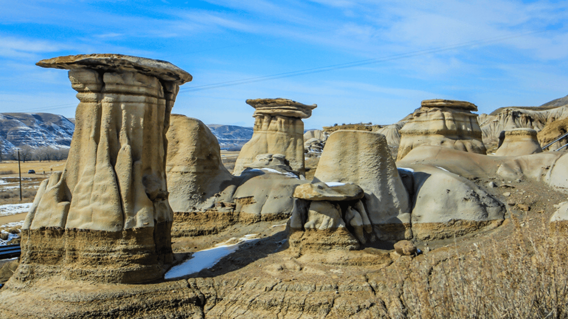 Day of Dinosaurs and Hoodoos From Calgary to the Badlands | GetYourGuide