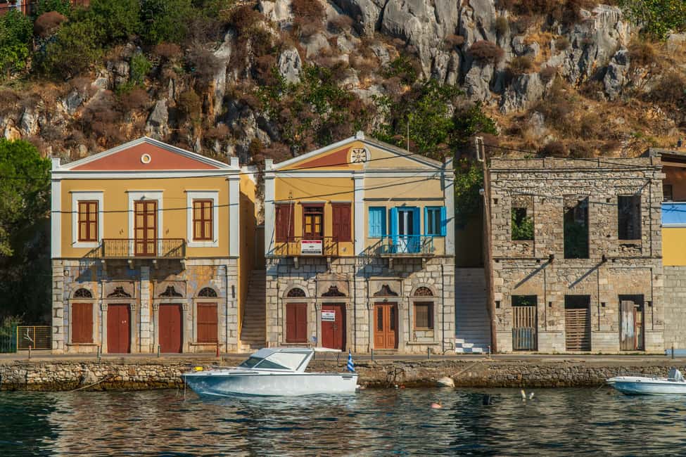 Rhodos: Festői hajókirándulás Symi-be – Panormitis – Snt George-öböl ...
