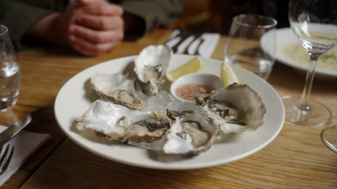 Edinburgh: VIP Food Tour at a Secret Traditional Restaurant | GetYourGuide