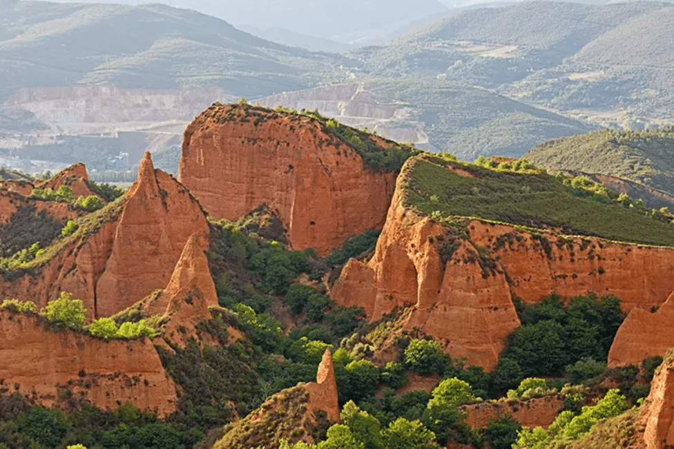 Las Médulas: Guided Walking Tour | GetYourGuide