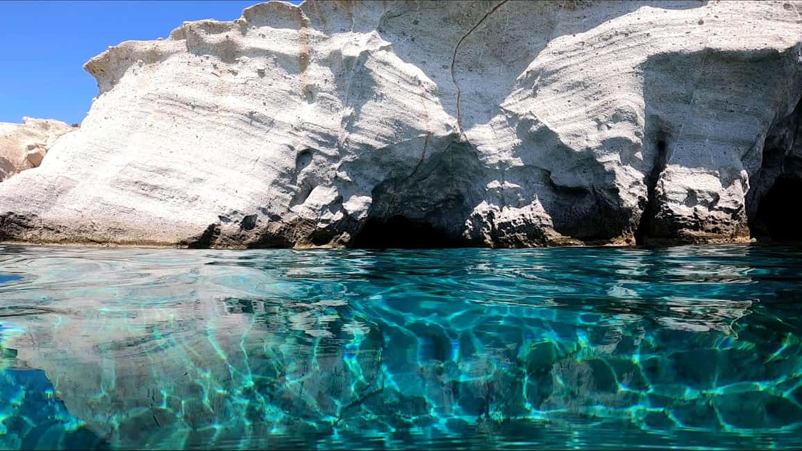 Paros Antiparos: Full-Day Boat Tour with Lunch & Drinks | GetYourGuide