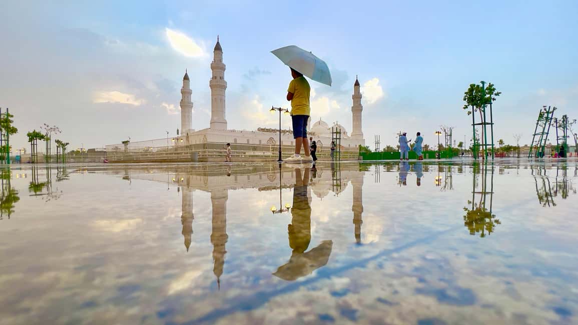 Medina: Uhud Mountain and Seven Mosques Experience Tour | GetYourGuide