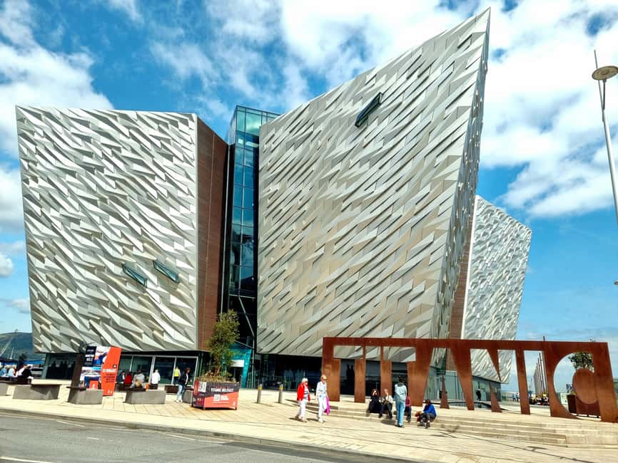 Belfast Walking Tour with a Local – History & Craic | GetYourGuide