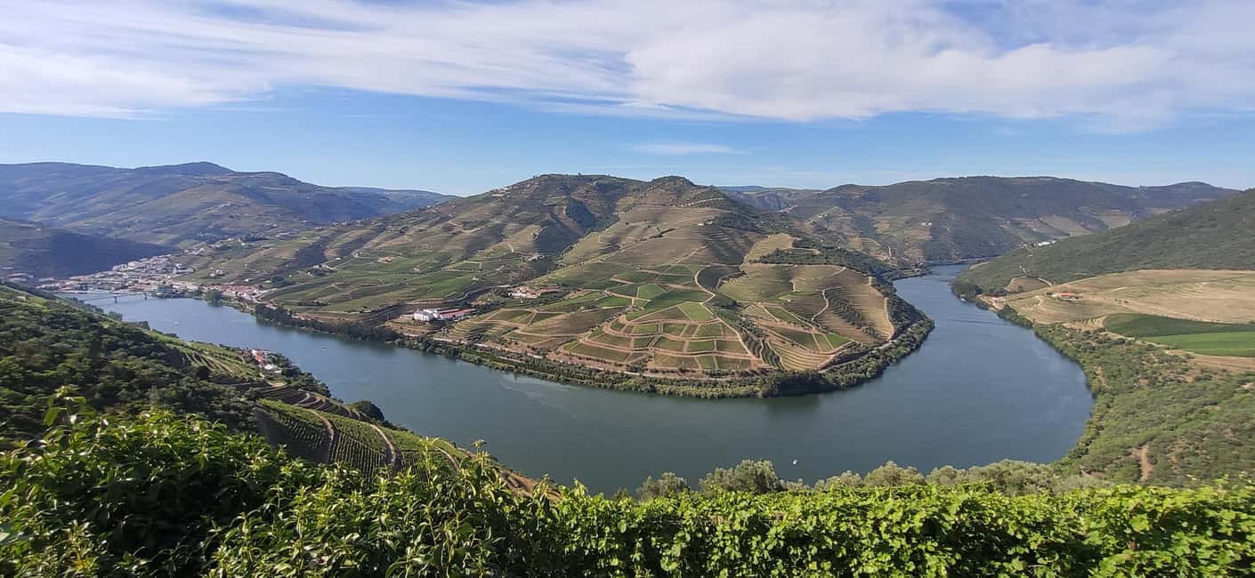 From Pinhão: Douro Valley Tour w/ Wine Tasting and Boat Trip | GetYourGuide