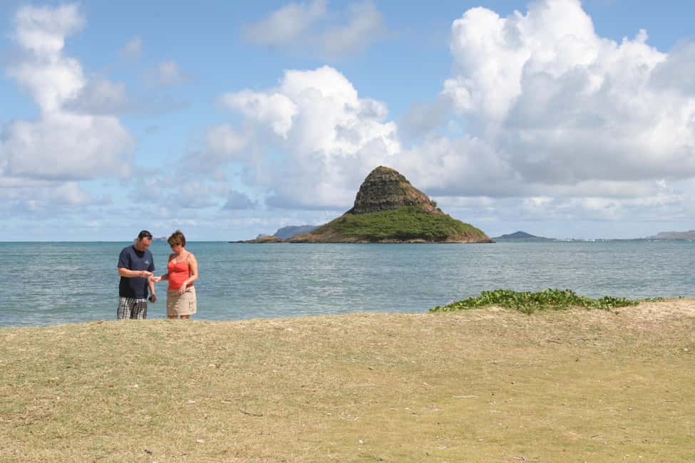 Oahu: Circle Island Tour with Lunch & Waimea Waterfall | GetYourGuide