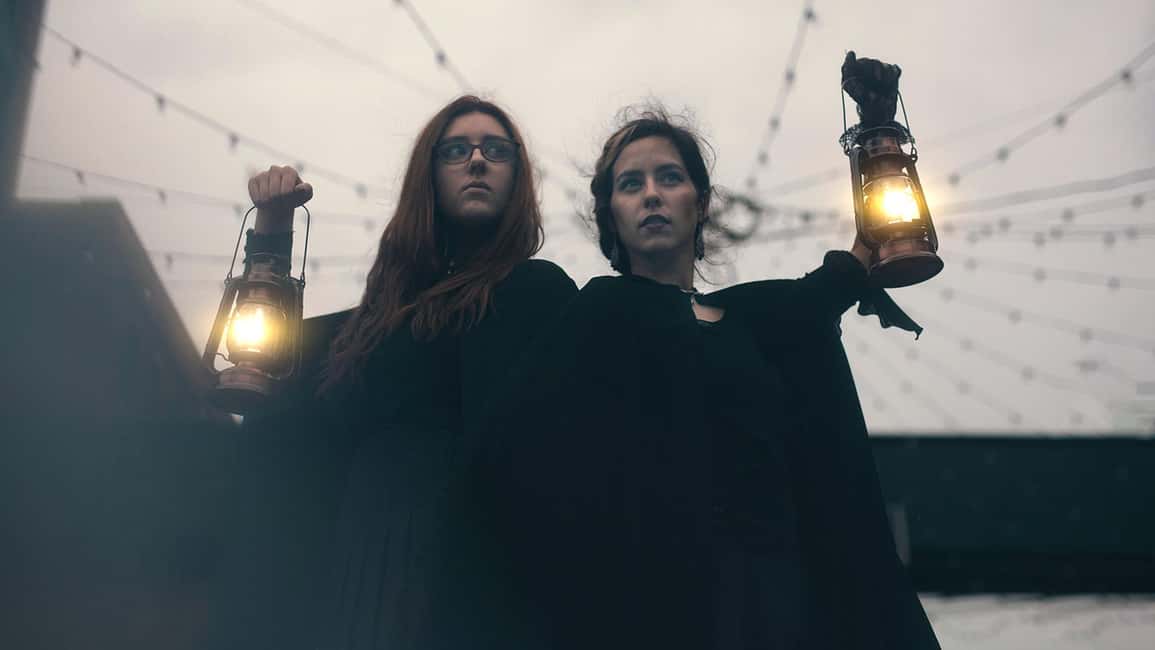 Toronto: Dark History Nighttime Walking Tour | GetYourGuide