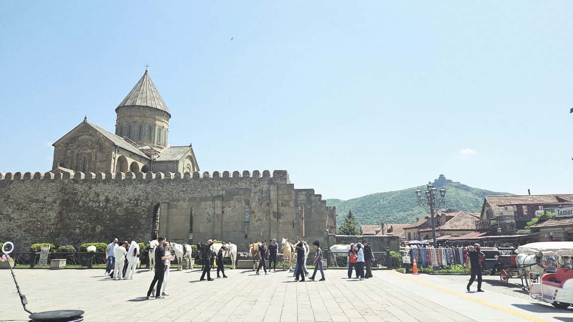 Tbilisi: Mtskheta Jvari Bazaar, Chronicles of Georgia & Wine | GetYourGuide