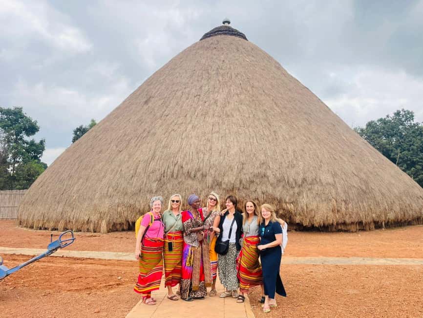 Kampala : visite du royaume du Buganda - tombeaux de Kasubi et palais ...