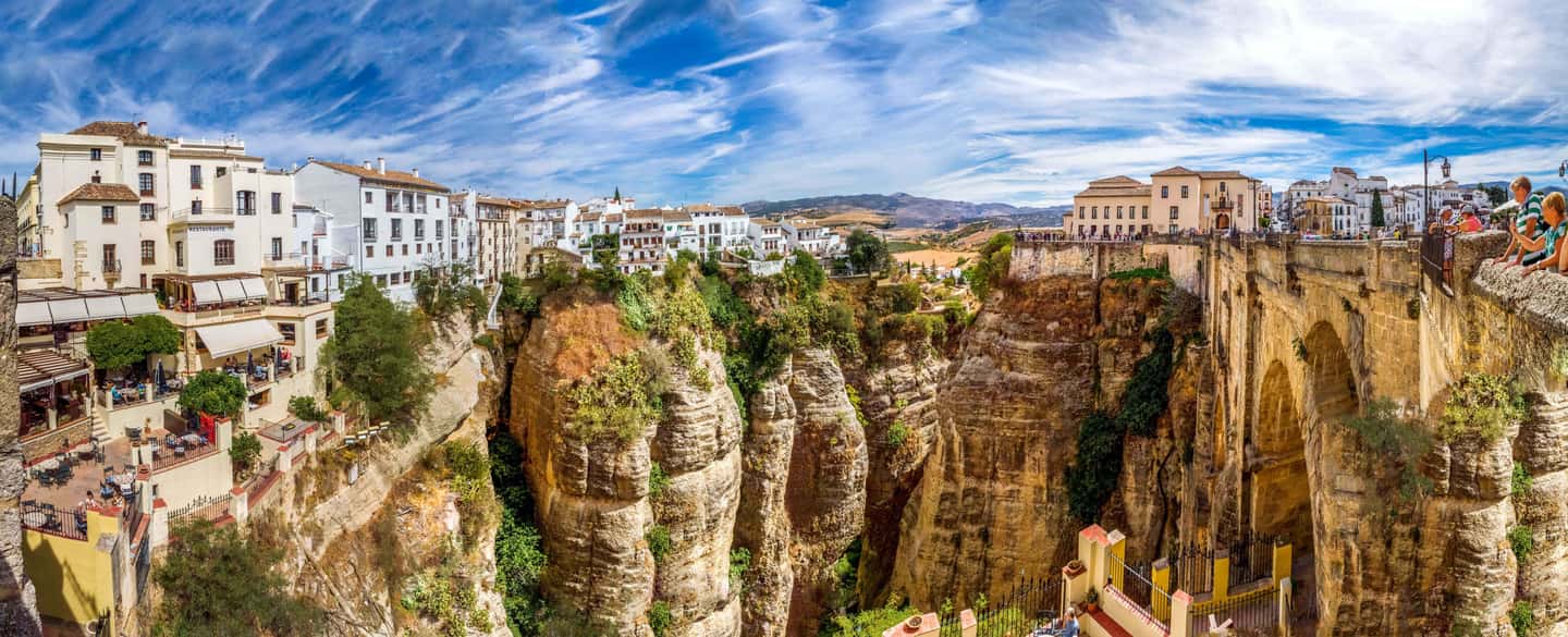 Marbella/Estepona: Ronda and Setenil de las Bodegas | GetYourGuide