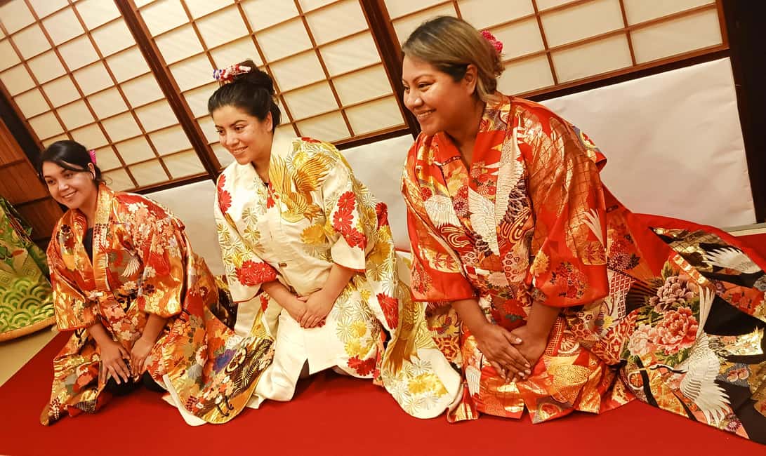 Kyoto: Nishiki Market Tea Ceremony with Koto Performance | GetYourGuide