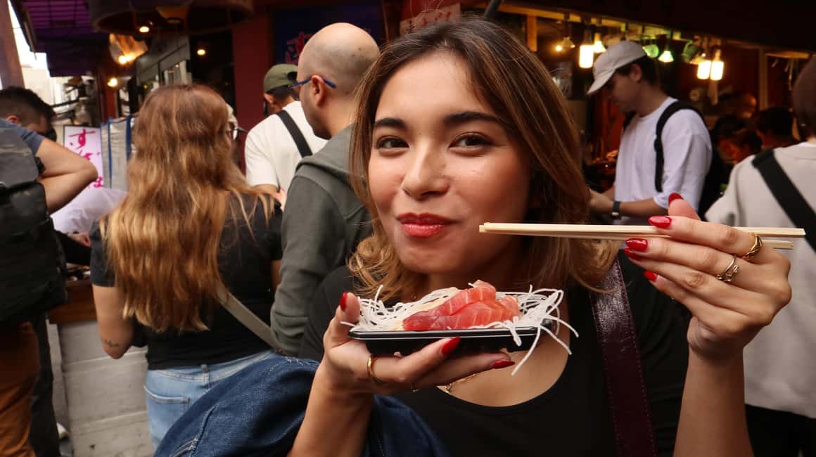 Pencicipan Matcha Pribadi dalam Gelas Anggur di Rumah Teh Bersejarah ...