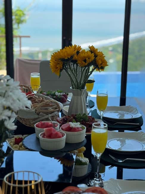 Jaco Private Chef Breakfast. | GetYourGuide