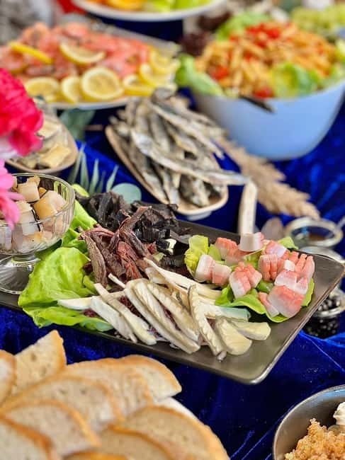 Nuuk City Highlights by Car with Greenlandic Tasting | GetYourGuide