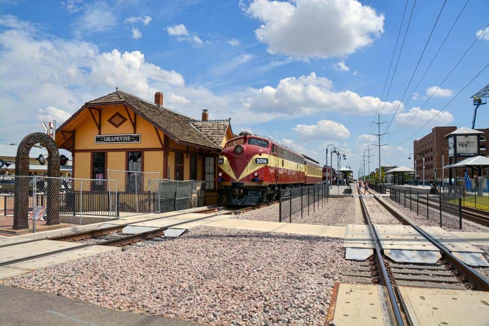 Grapevine: Cotton Belt Route Vintage Railroad Tour | GetYourGuide