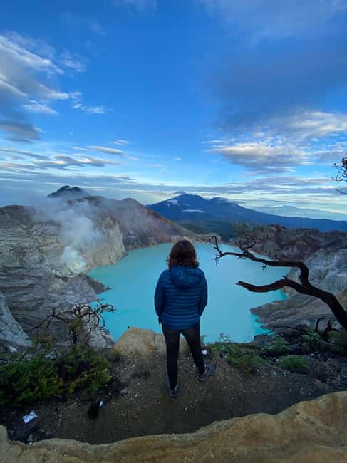 Banyuwangi: Kawah Ijen Blue Fire & Sendang Seruni Tour | GetYourGuide