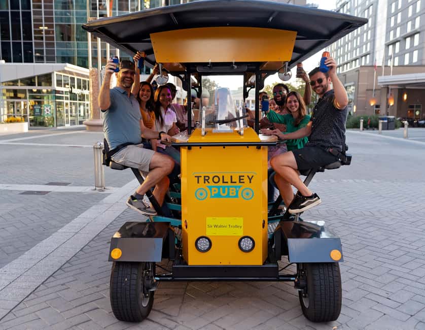 Austin: Trolley Pub Austin Public Mixer Tour | GetYourGuide