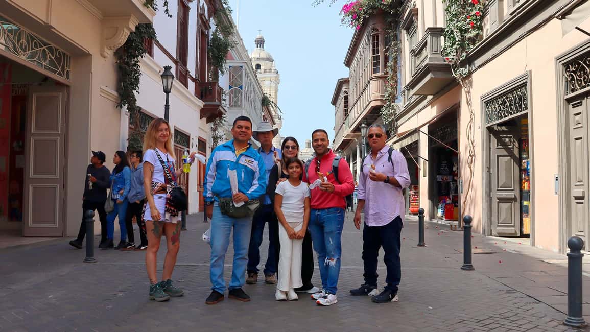 Lima: Small Group City Walking Tour with Catacombs Ticket | GetYourGuide