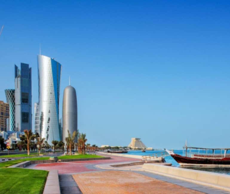 Doha: Iconic Spots & Hidden Corners Guided Photography Tour | GetYourGuide