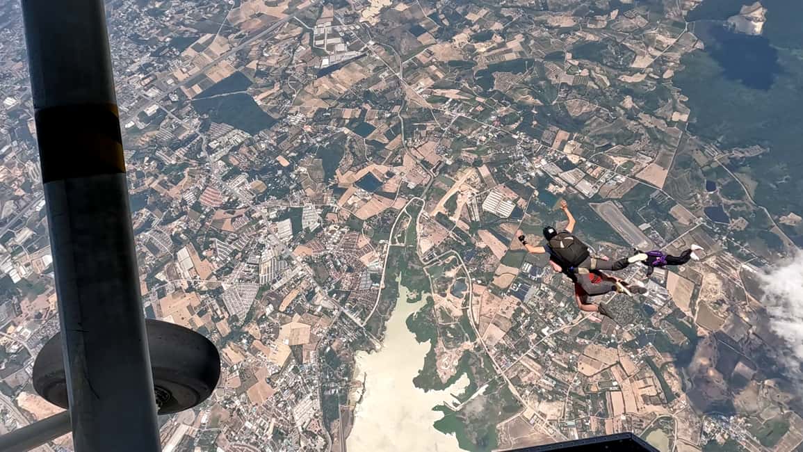 Thailand: Tandem Skydive Over Bangkok & Pattaya | GetYourGuide