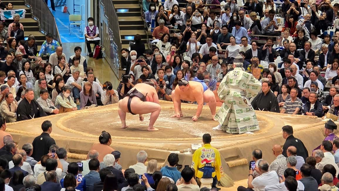 Fukuoka: Fukuoka Sumo Contest | GetYourGuide