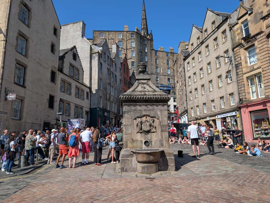 Edinburgh Old Town Walking Tour | GetYourGuide