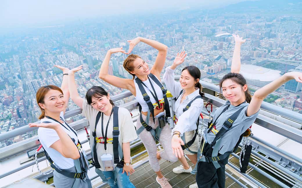Taipei: Taipei 101 Observatory - Skyline 460 Cloud Walk | GetYourGuide