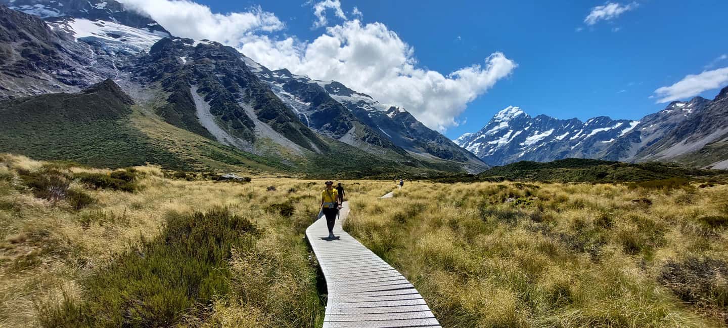 Aoraki Mount Cook: 10hrs or 7hrs Tour From Timaru | GetYourGuide