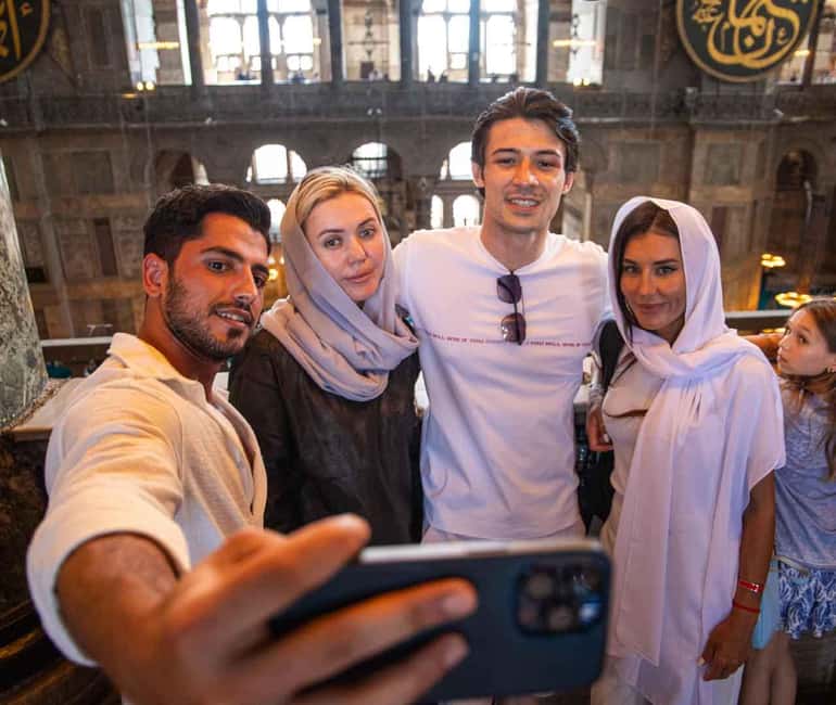 Flexible Combo: Hagia Sophia, Topkapi, Basilica, Blue Mosque | GetYourGuide