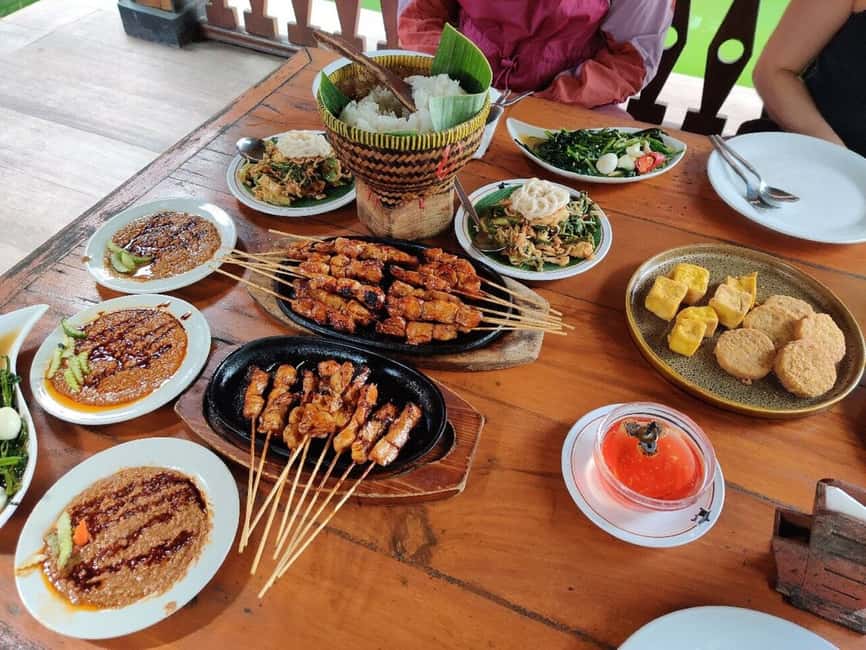 Jakarta: Volcano, Tea/Rice Fields, Hot Spring, Local Food | GetYourGuide