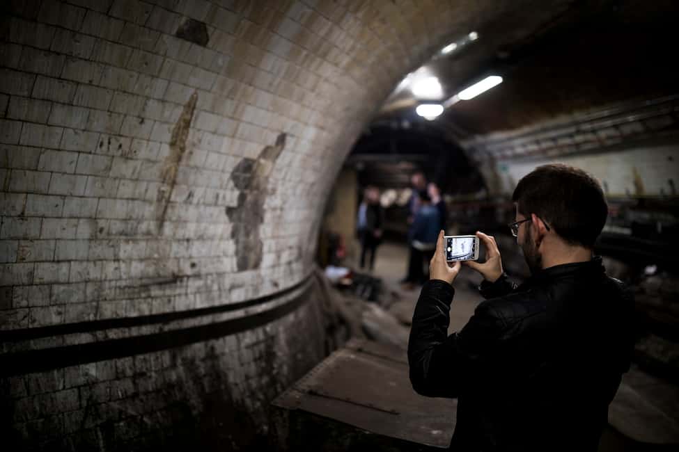 London: Moorgate Hidden Tube Station Tour | GetYourGuide