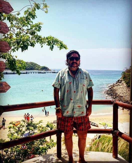 Huatulco: Tour en barco por las 7 Bahías con snorkel y comida ...